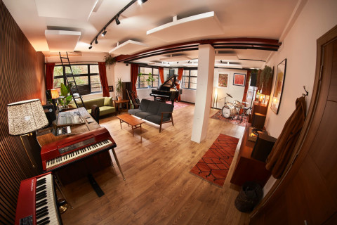 East London Daylight Music Recording Studio, London | Production ...