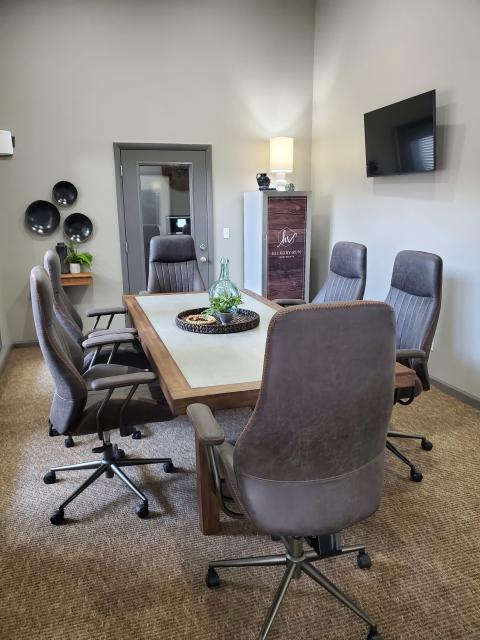 Rustic, Modern Conference Room in Outer Nashville, Hendersonville, TN ...