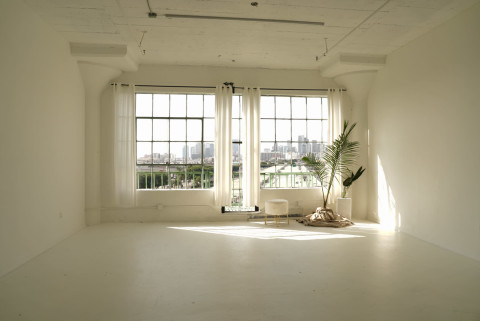 Modern DTLA Studio with Stunning Skyline Views & Endless Natural Light ...