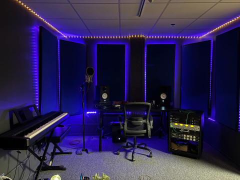 Studio 200 - Music Studio | Kensington Recording Studio - Plug-and-Play ...