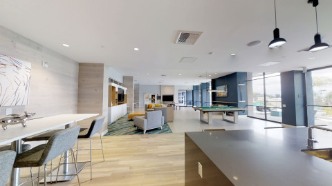 Amazing Club Room w/ Fully Equipped Entertainment Kitchen Ready to Host ...