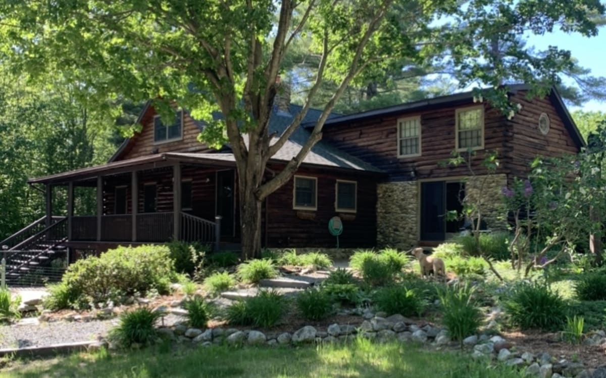 Enchanted Log Cabin 6 Acres Pool Pond Private, Middleton, NH | Event ...