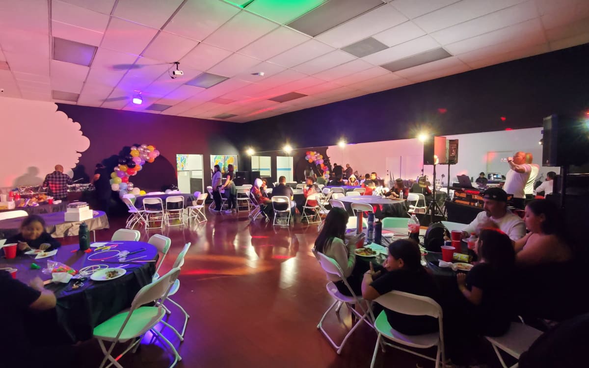 Urban Chic Studio: Dynamic Event Venue with a Splash of Creativity ...