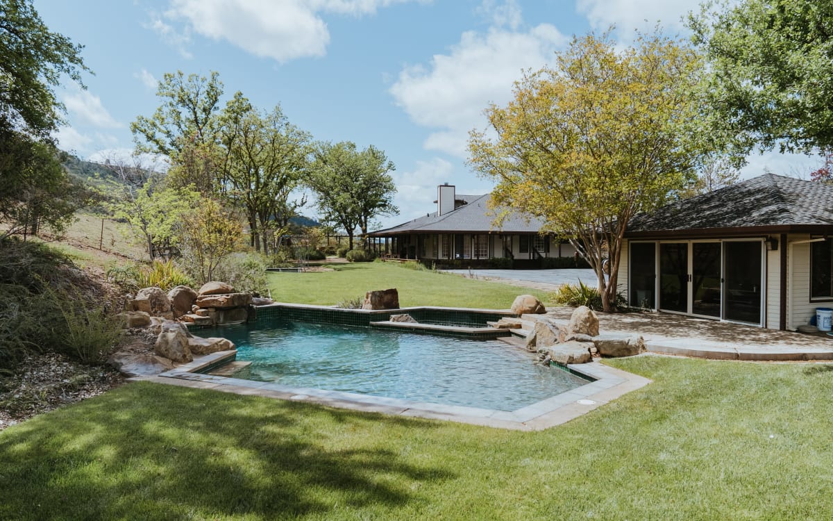 2200 Acre Horse Ranch in the Californian Countryside, Paicines, CA ...