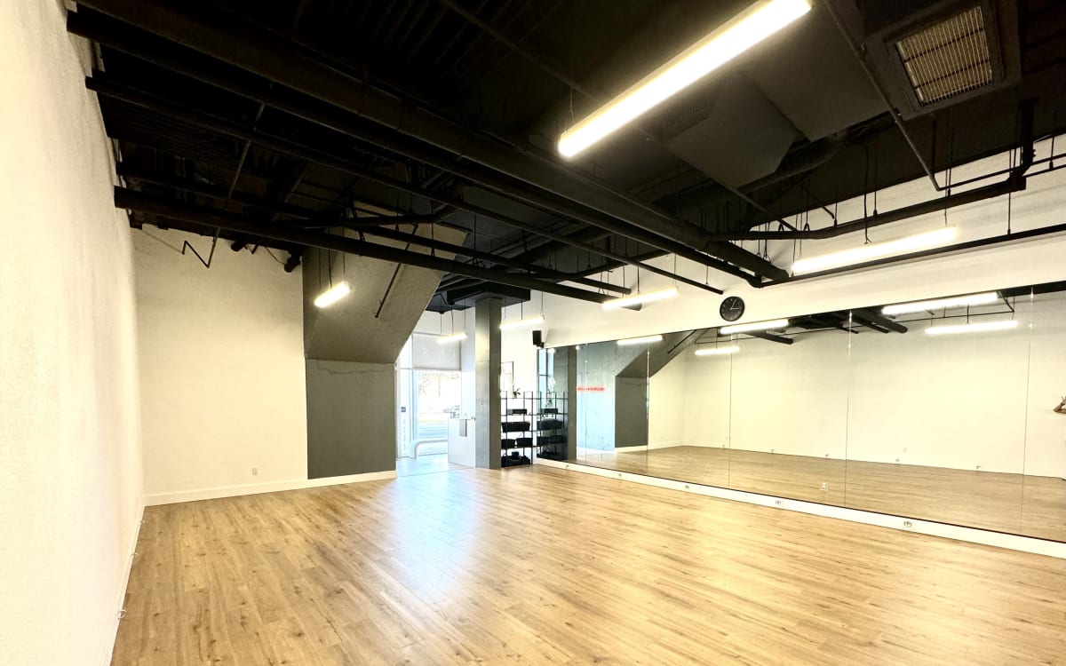 Clean Dance Studio with Sprung Floors, North Hollywood, CA | Production ...