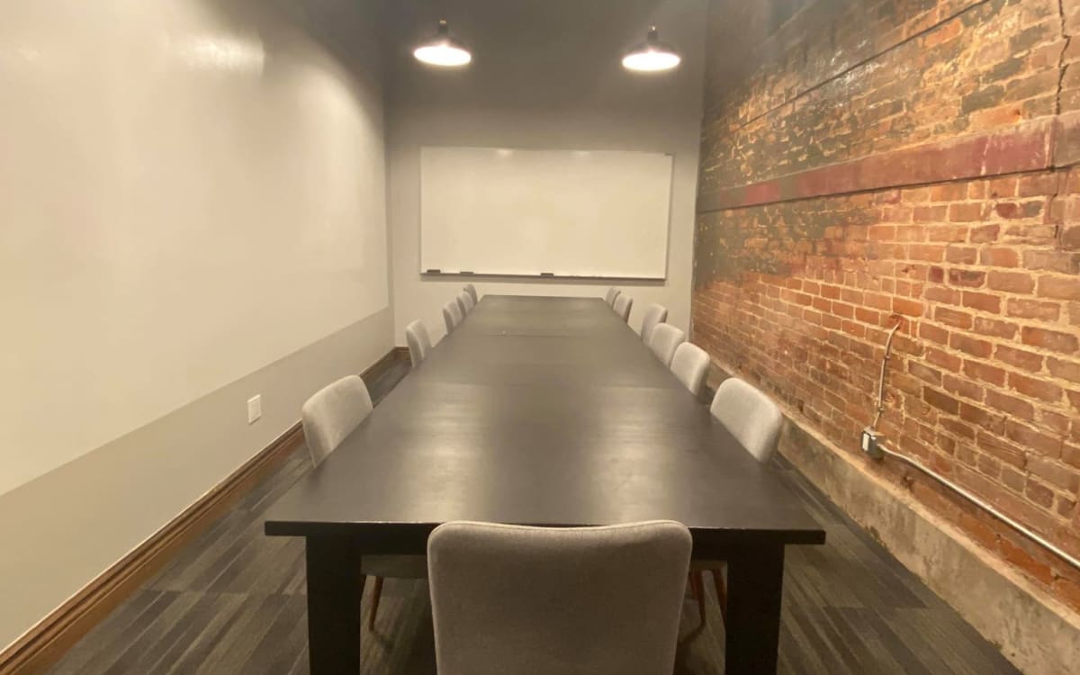 Industrial Conference Room for 10 People - Detroit, Detroit, MI ...