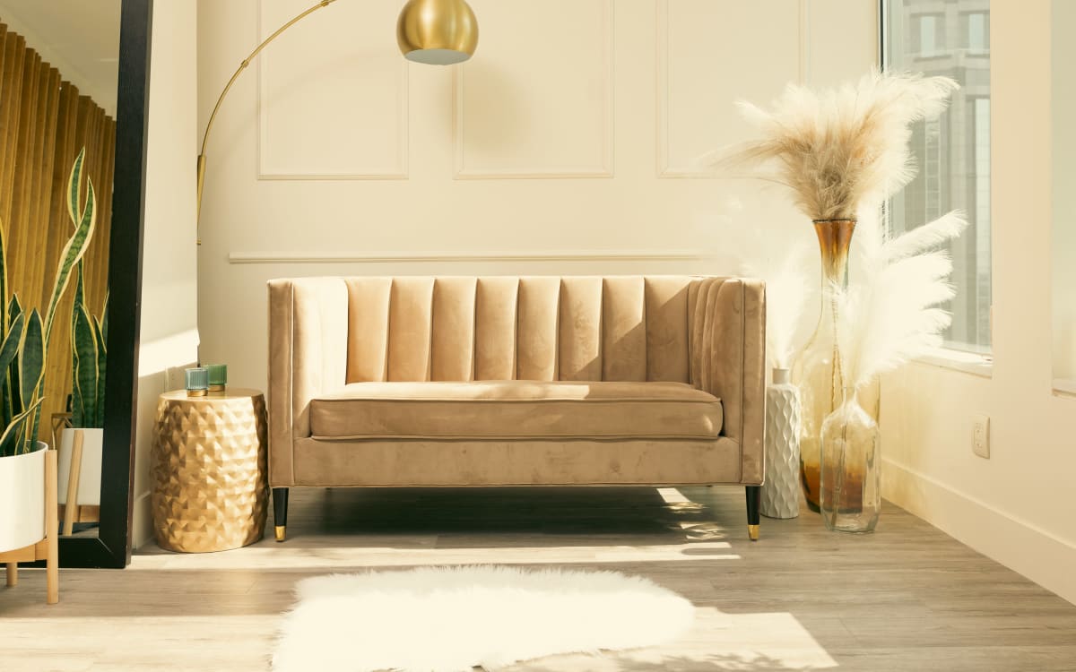 DTLA High Rise Modern Sun Drenched Loft with Stunning Skyline View ...