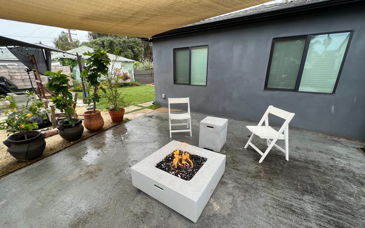 Modern and Modular Guest House in Quiet Neighborhood, Altadena, CA ...