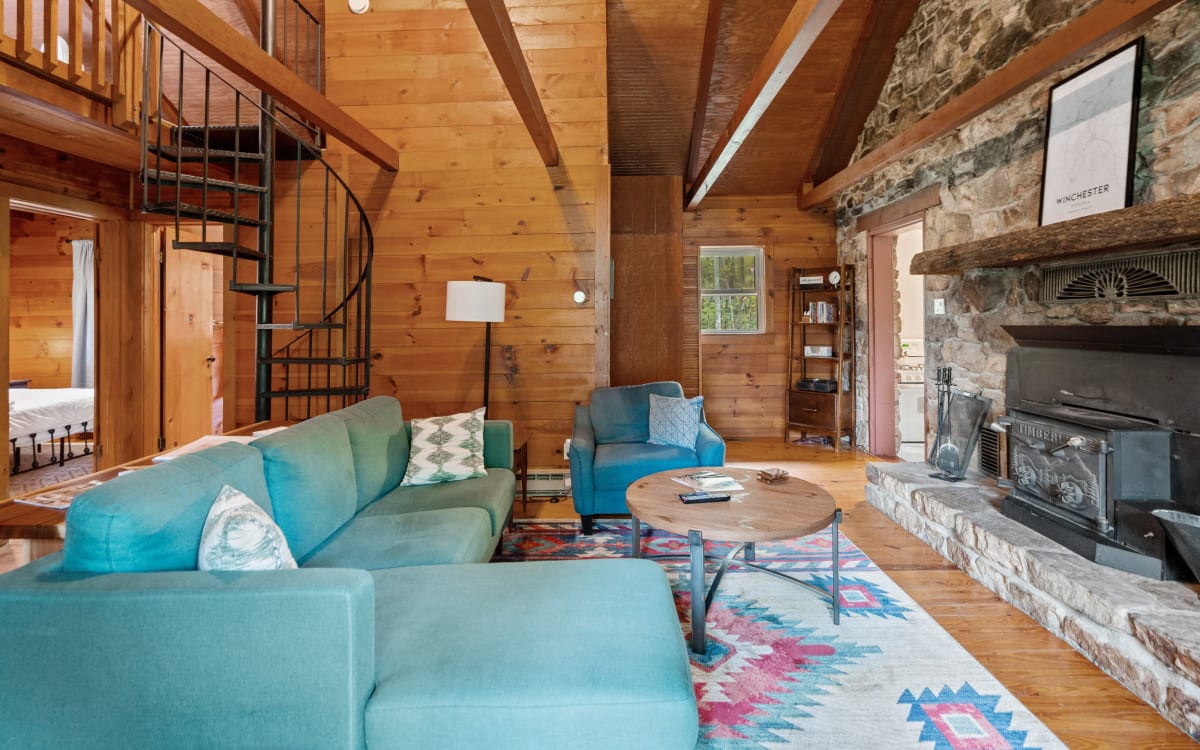Rustic Cozy Cabin with Stunning Stone Hearth and Wood Burning Fireplace ...