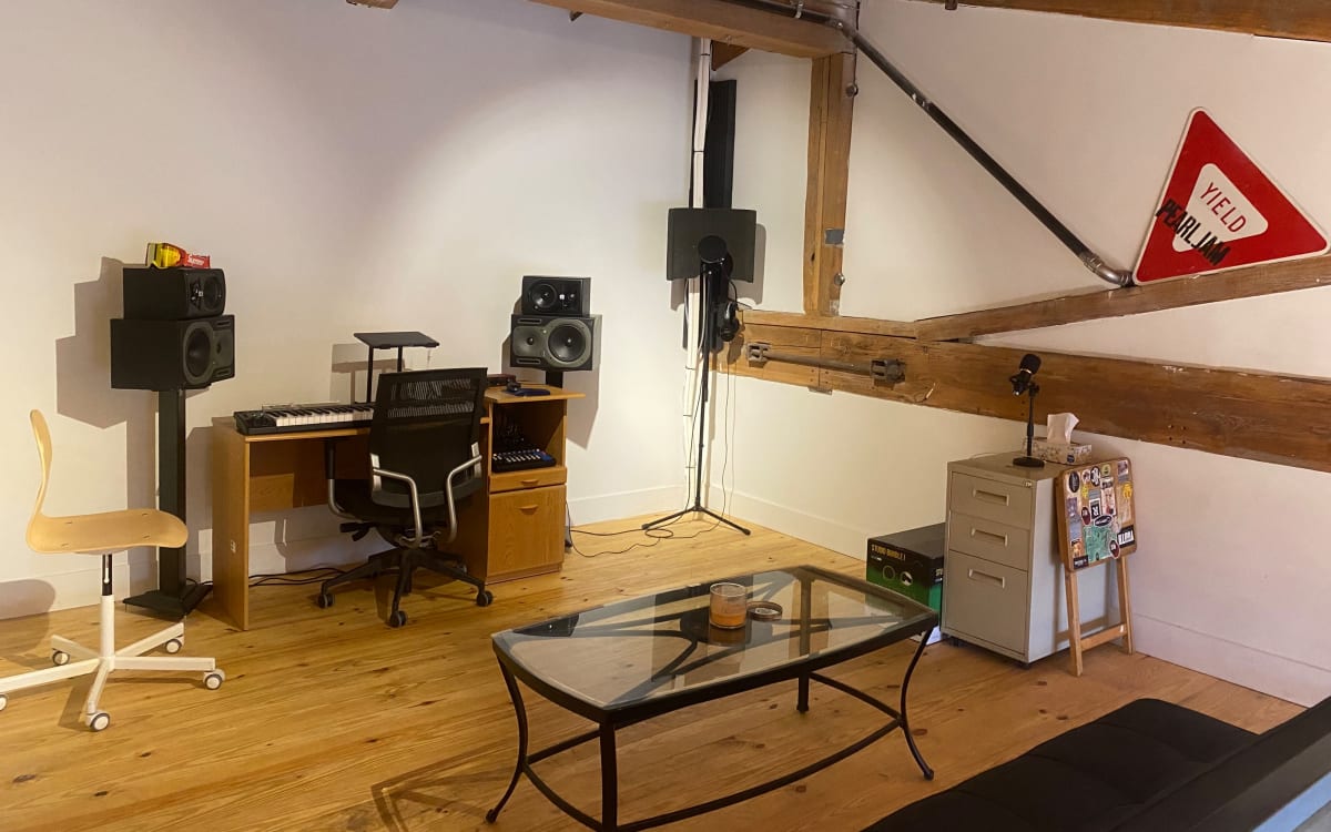 Lofted Philadelphia Recording Studio, Philadelphia, PA | Production ...