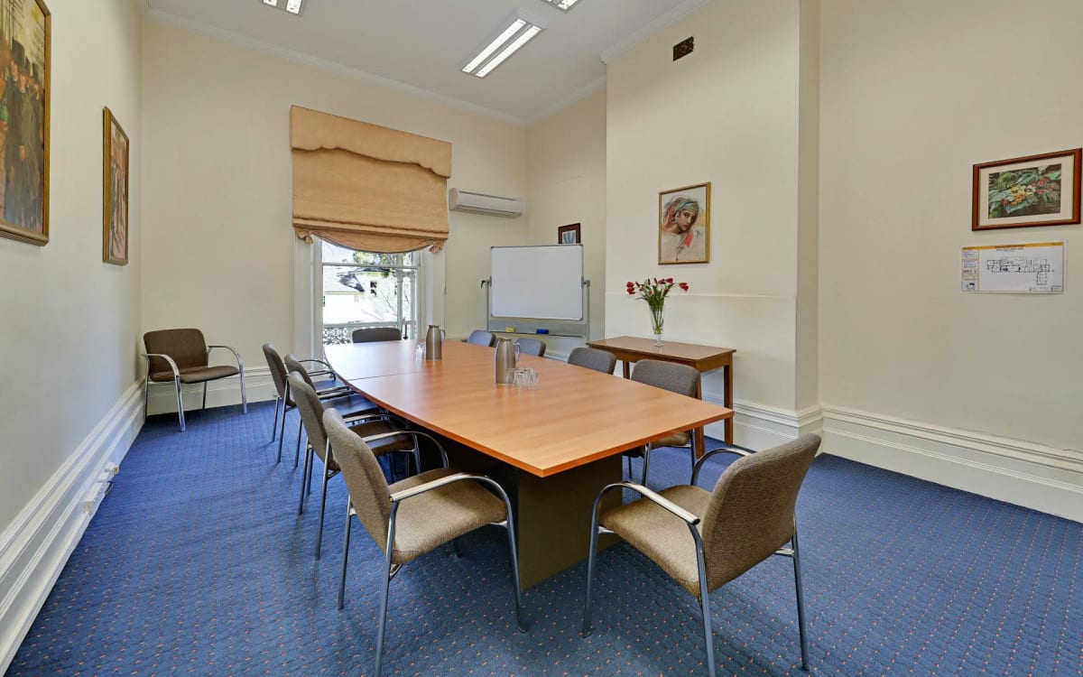 Cozy light filled Boardroom in Melbourne, Melbourne | Off-Site | Peerspace