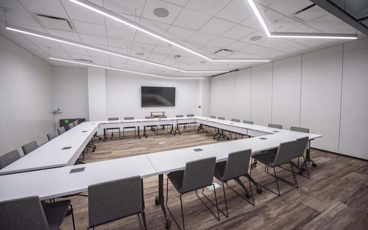 Large Training Room: a flexible space to fuel team success., Boston, MA ...