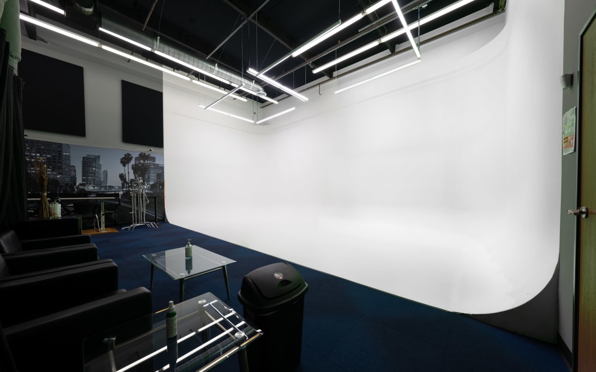 White Infinity Wall Studio with Sound Proofing, Photography Sets, and ...