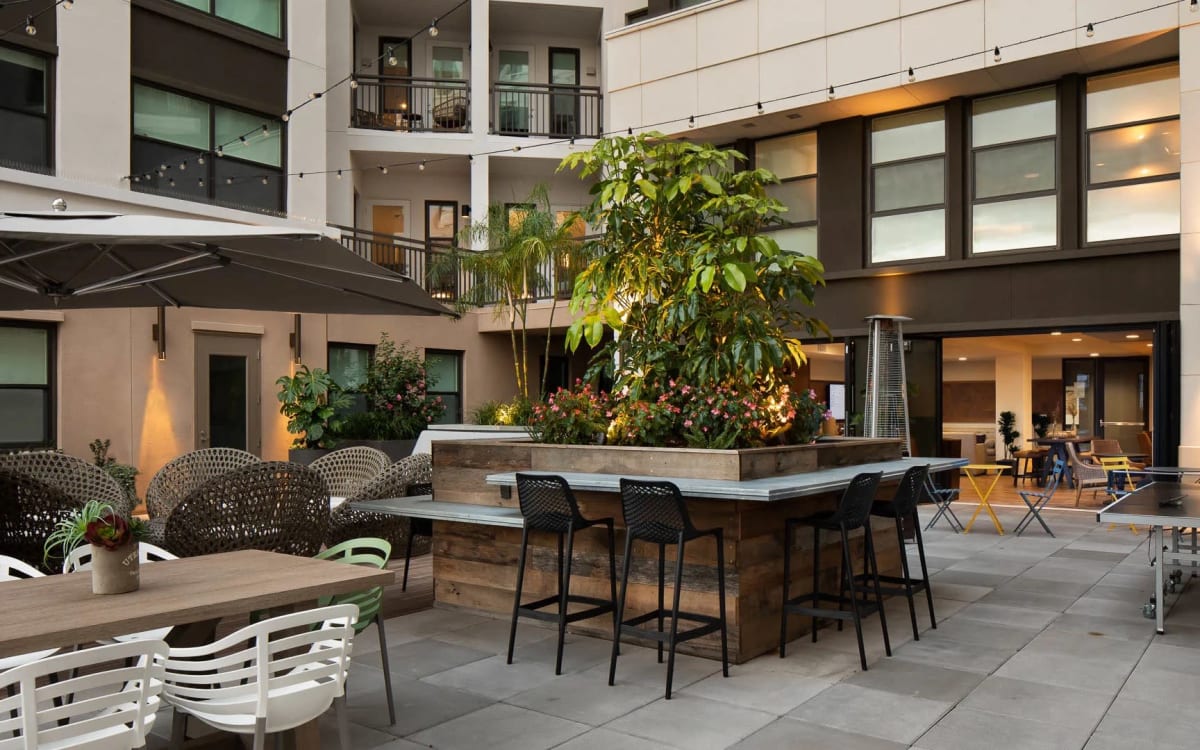 Perfect Entertaining Clubhouse & Terrace Space, Redwood City, CA ...