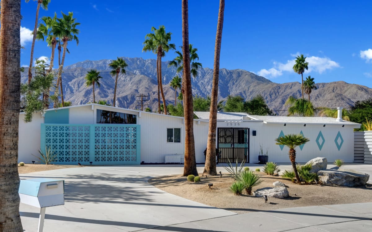 Mid Century Modern in Palm Springs with Unique Decor, Palm Springs, CA | Production | Peerspace