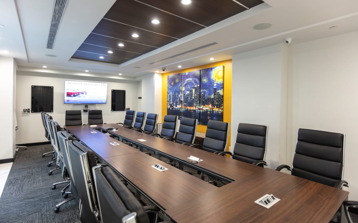 Modern, Corporate Large Meeting Space with Privacy Shade - Great for ...