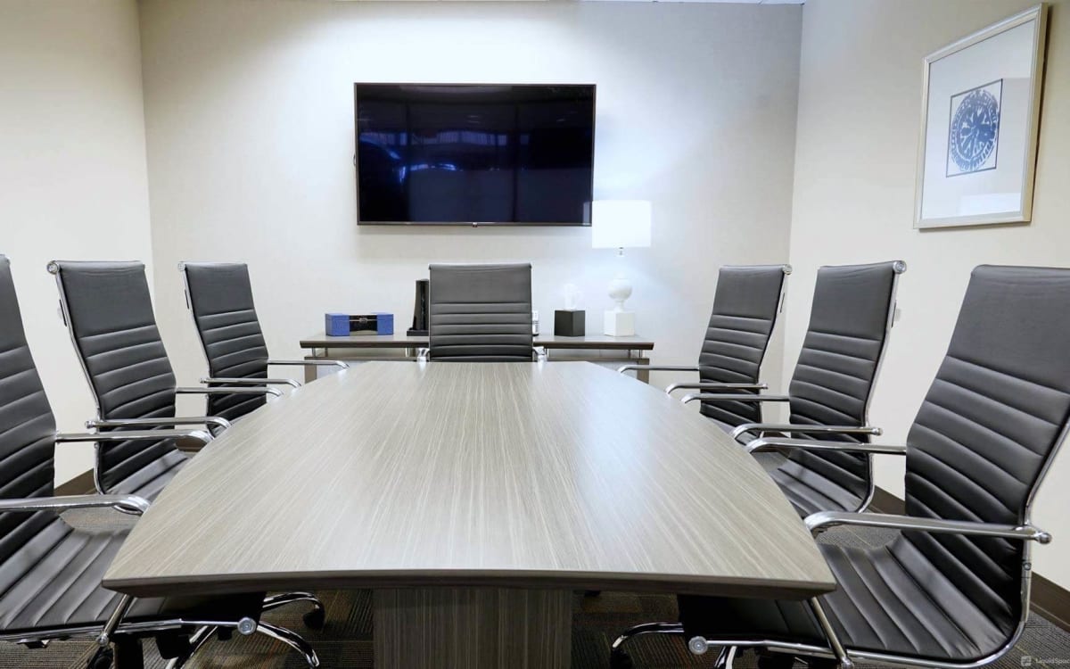 Affordable, Convenient 8-Person Meeting Room in Hillcrest Green, Dallas ...