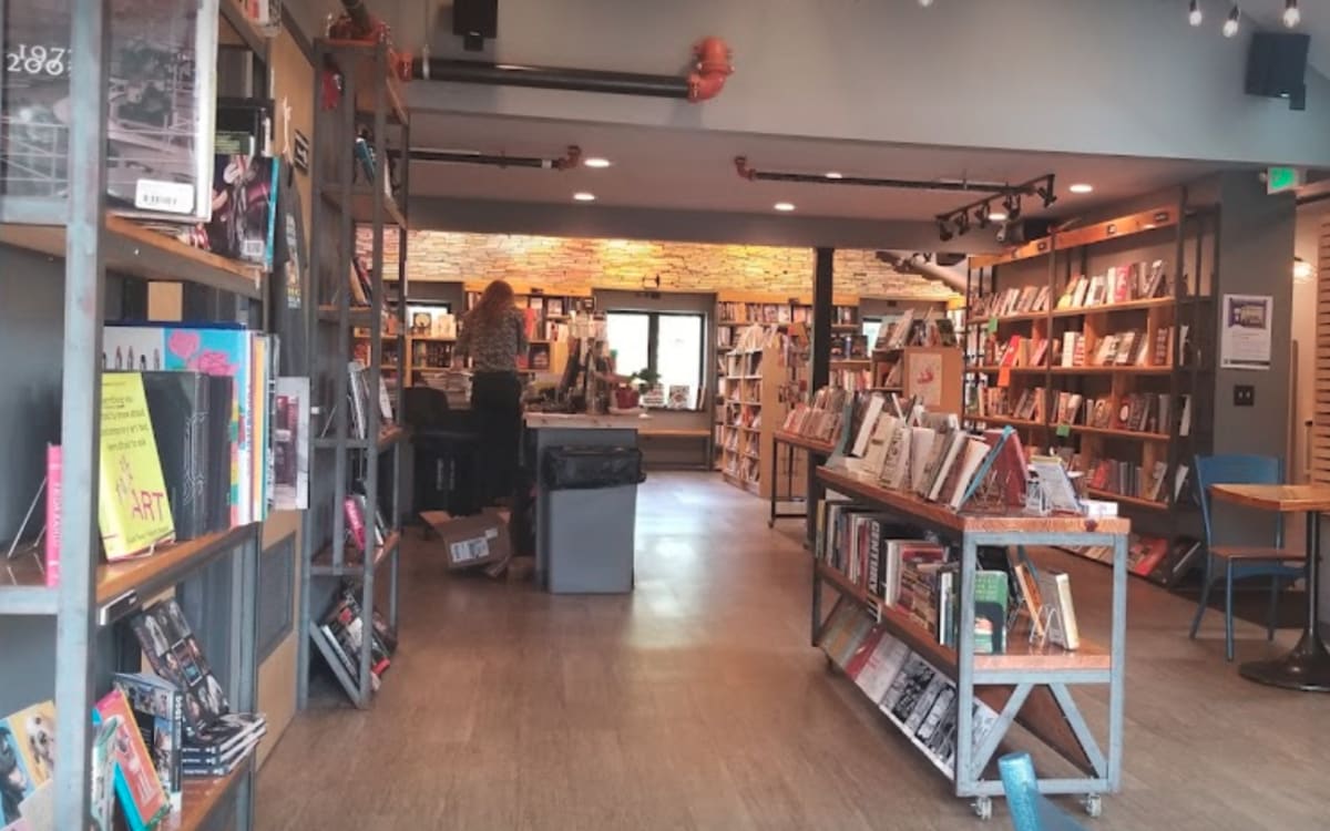 Bright, airy, 2nd floor indie bookstore, Cleveland, OH | Production ...