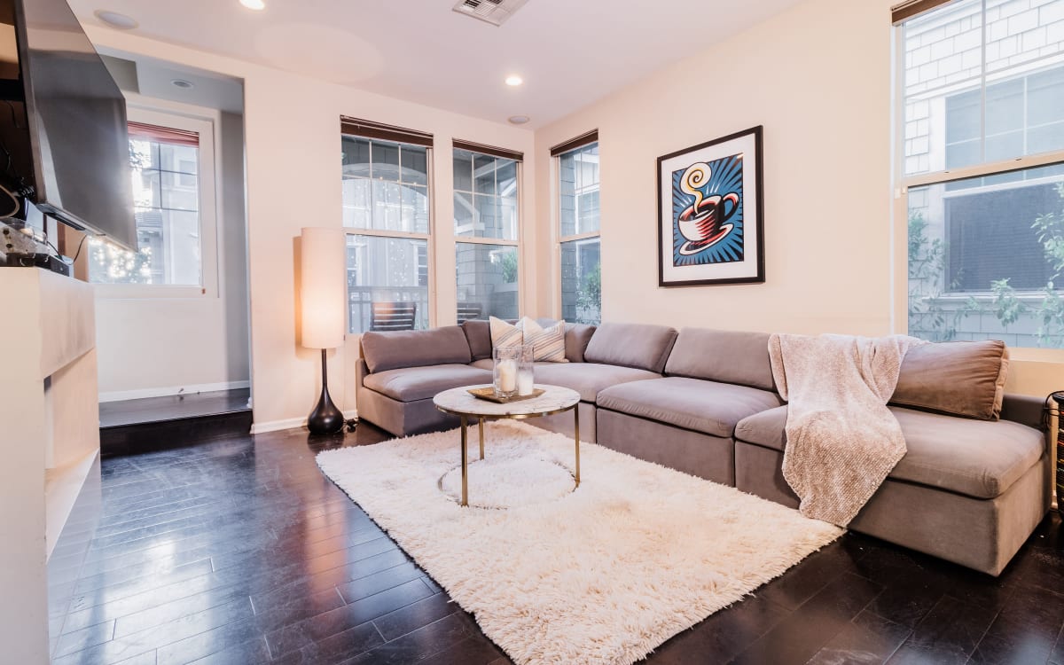 Modern Tri level Hollywood House with Rooftop Views, Los Angeles, CA ...