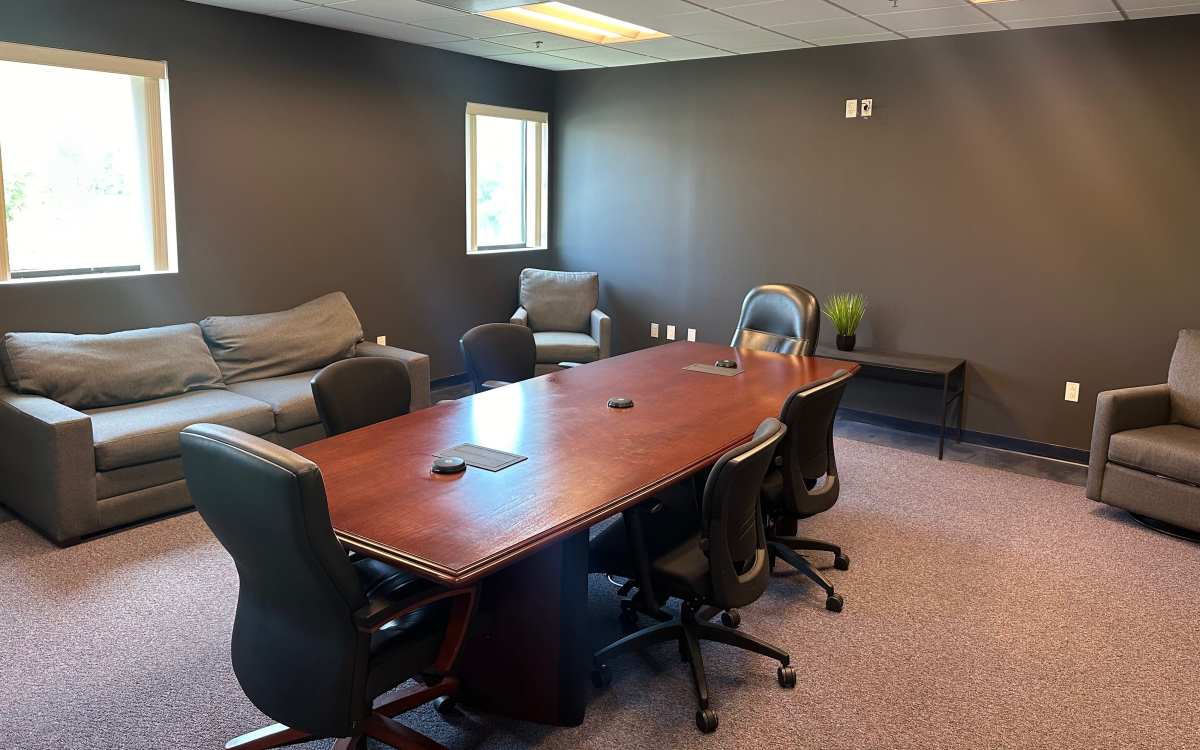 Uptown Modern Meeting Space, Bowie, MD | Off-Site | Peerspace