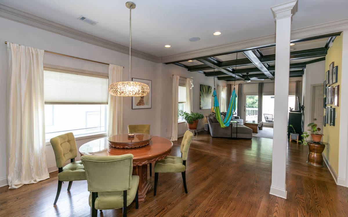 1920s Bohemian Bungalow in the Heart of Atl!, Atlanta, GA | Production ...