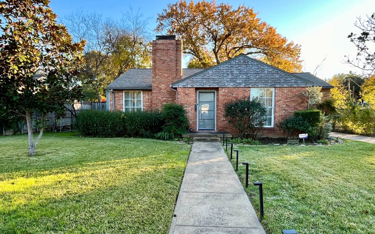 Suburban fully updated 1940s cottage with vast windows throughout ...