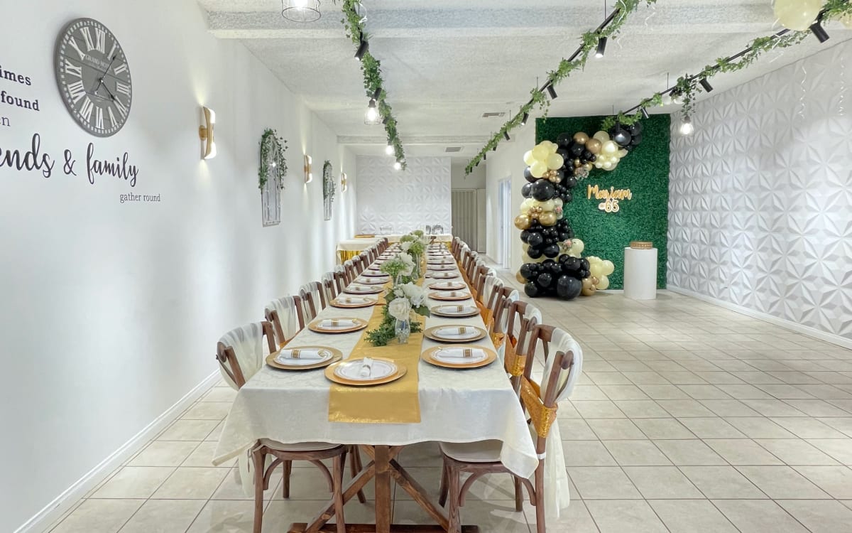 Modern Rustic Gem in the Valley, Northridge Los Angeles, CA | Event ...