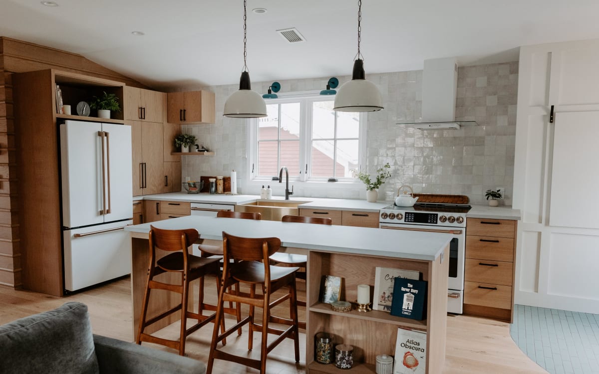 Riverside Getaway | Historic Charm, Scandimodern Aesthetic, Carver, MN ...