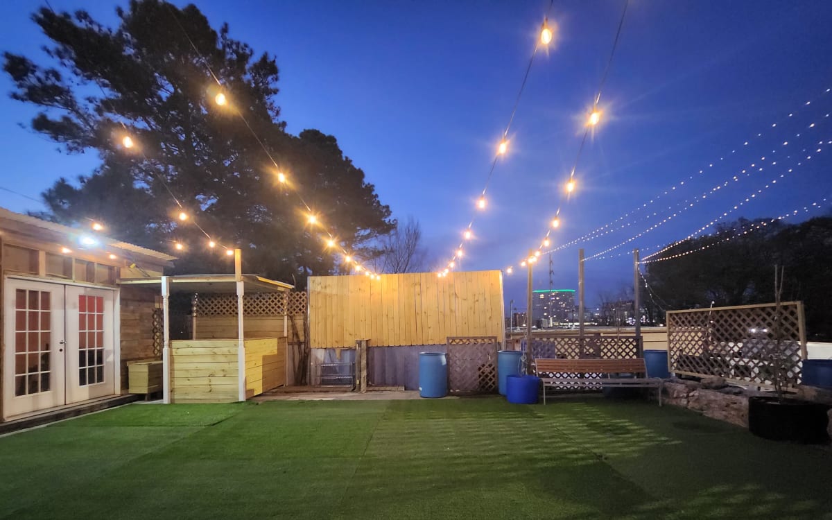 West Midtown Rooftop courtyard with Skyline View, Atlanta, GA ...