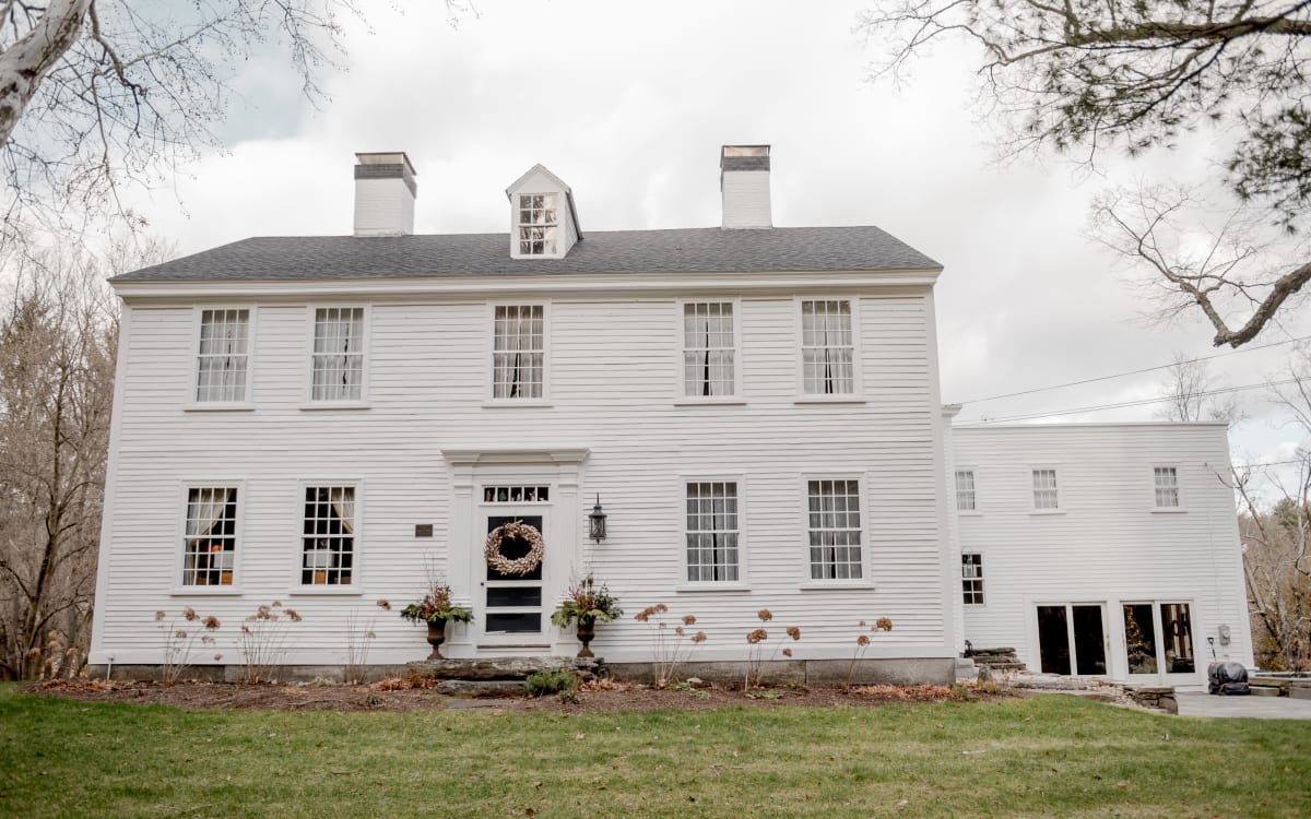 1785 Historic Farmhouse With Rustic Red Barn in Rural New England ...