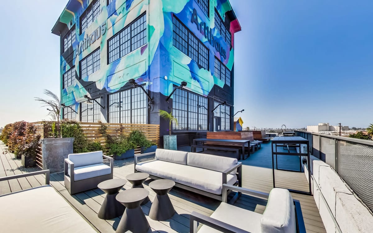 Beautiful Industrial Rooftop Lounge, Oakland, CA | Event | Peerspace