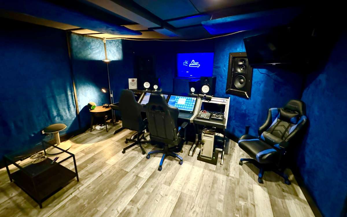 Celebrity Owned Audio Recording Studio, North Hollywood, CA ...