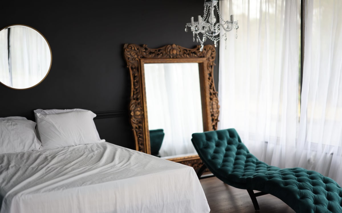 Natural Light Boudoir Studio, Houston, TX | Production | Peerspace
