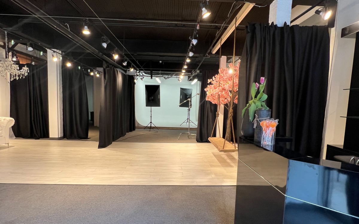 Downtown Photo Studio with Infinity Background / Cyclorama, Toronto ...