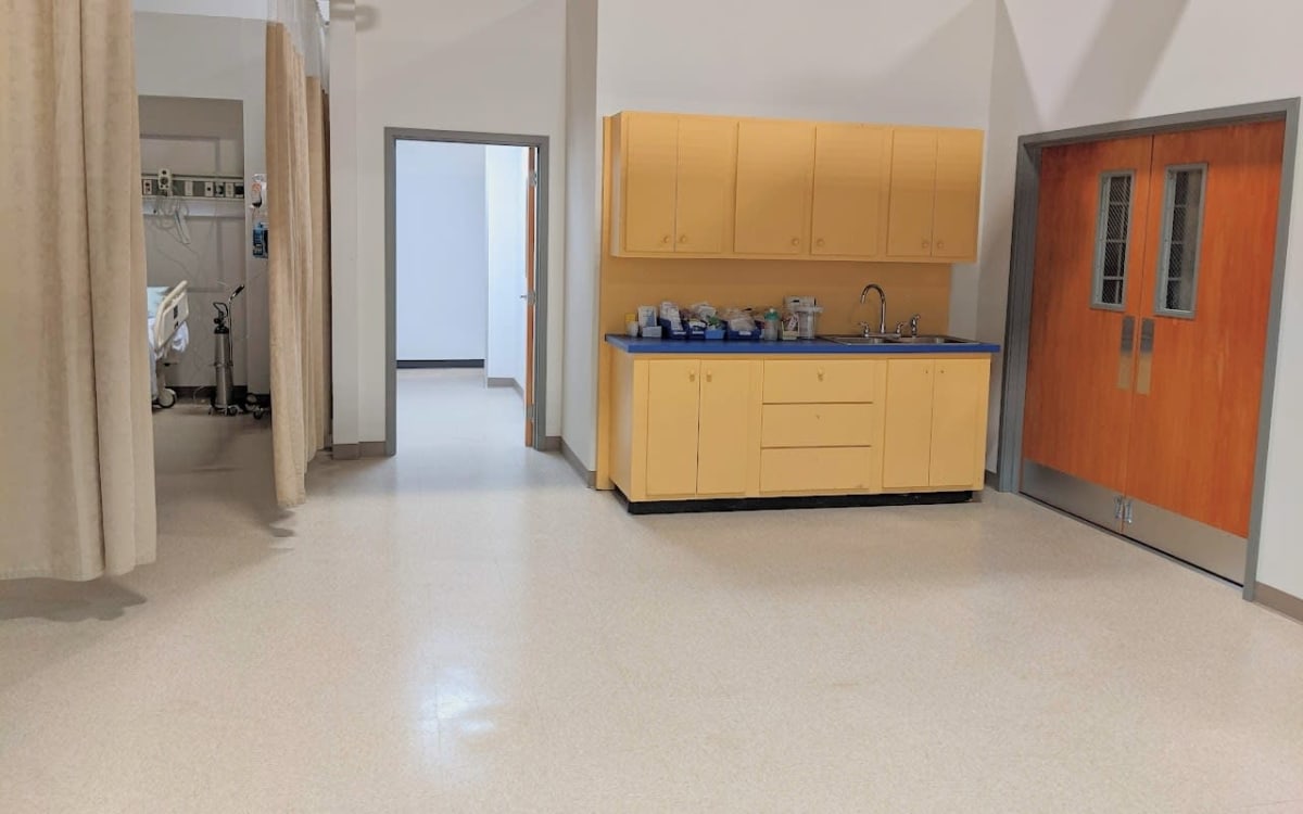Large Hospital Set available for filming & photoshoots, Atlanta, GA ...