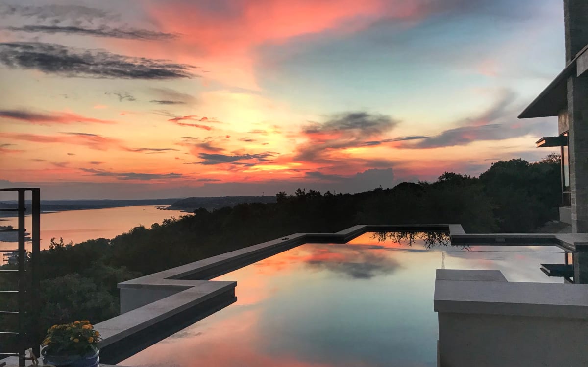Hill Country Home with a GORGEOUS Lake View - Austin, TX, Spicewood, TX ...