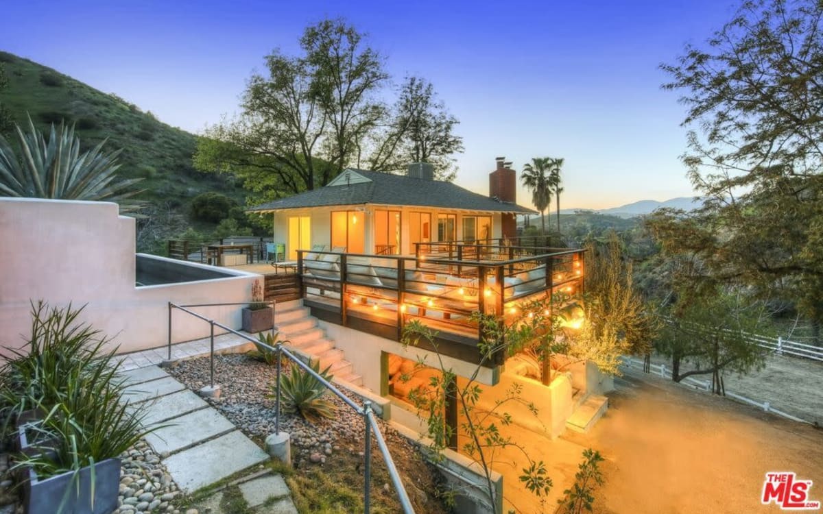 Mediterranean Ranch with Amazing Canyon View and only 10 minutes from ...