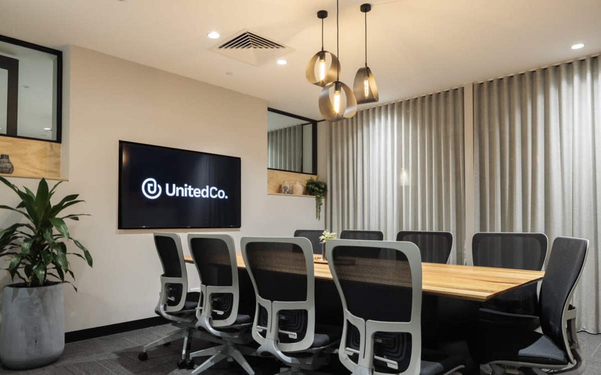 Meeting Rooms with sit-to-stand Table Seating up to 9, Fitzroy | Off ...