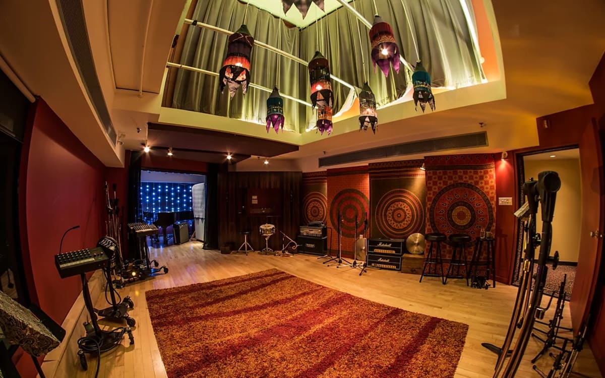 Premier Recording Studio with Moroccan Designed Lounge, Toronto ...