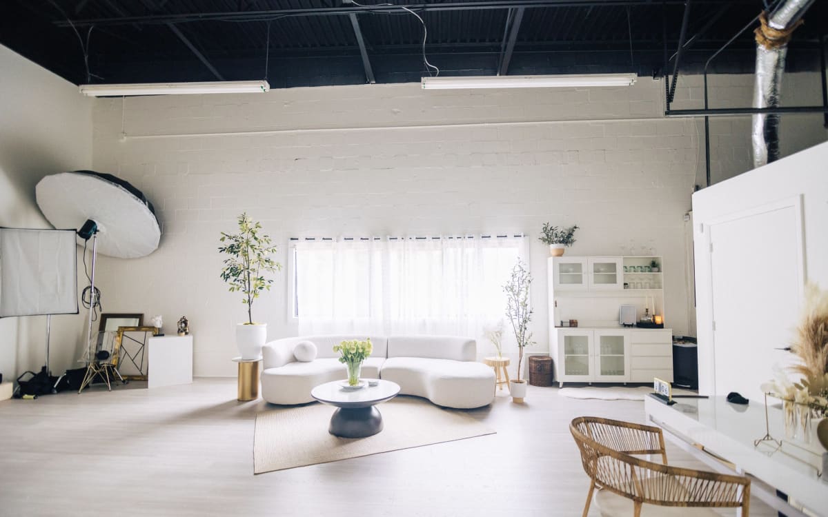 Industrial, gorgeous renovated warehouse space, 30 foot ceilings ...