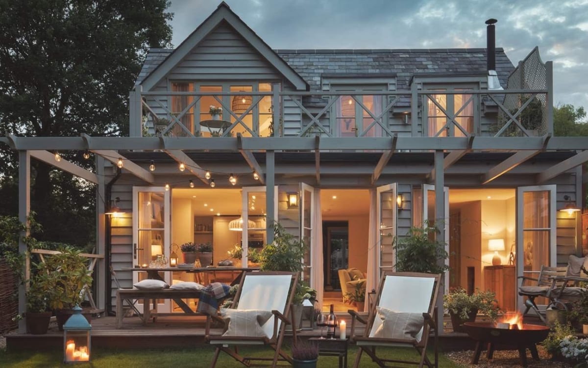 Countryside Coach House Home With Stunning Views, Roof Terrace ...