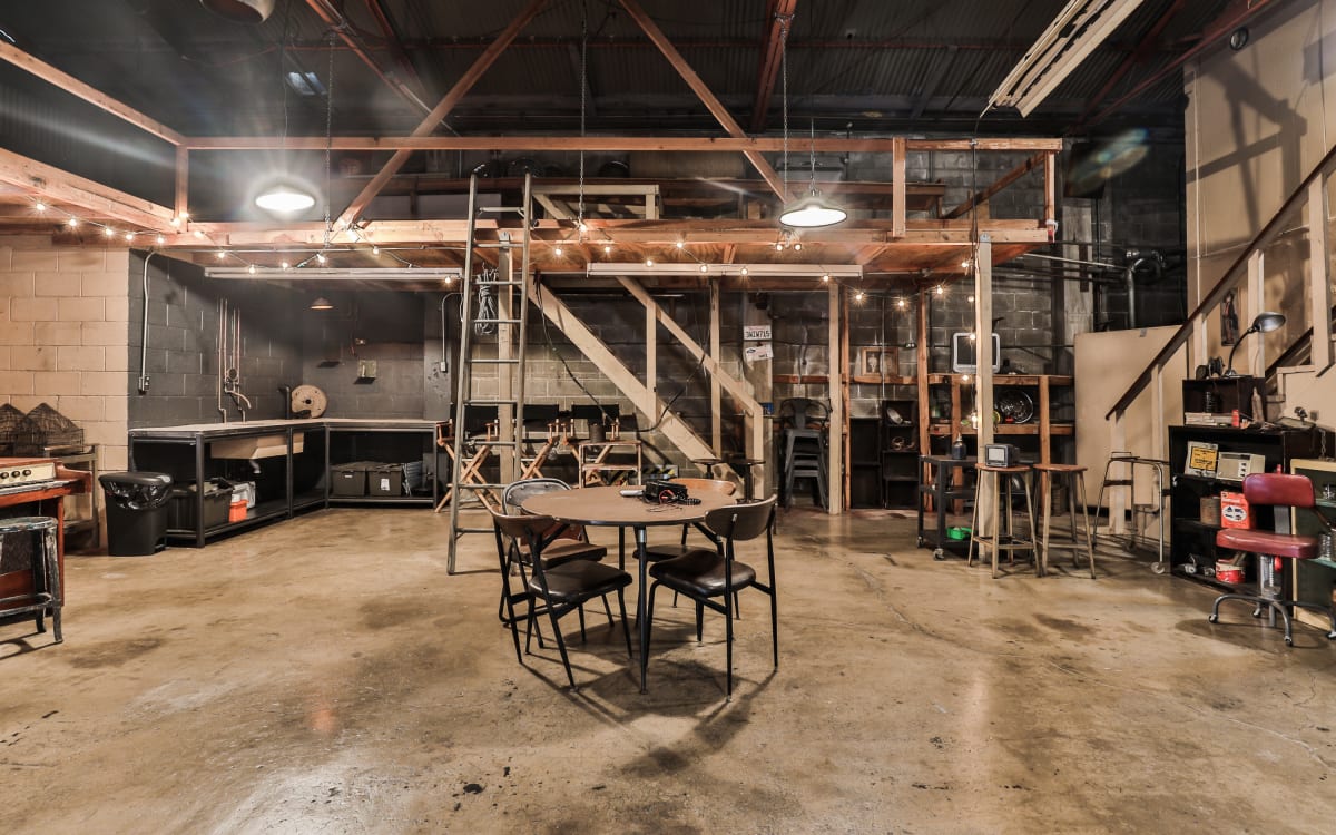 Unique Industrial Warehouse Treasure near Downtown, Los Angeles, CA ...