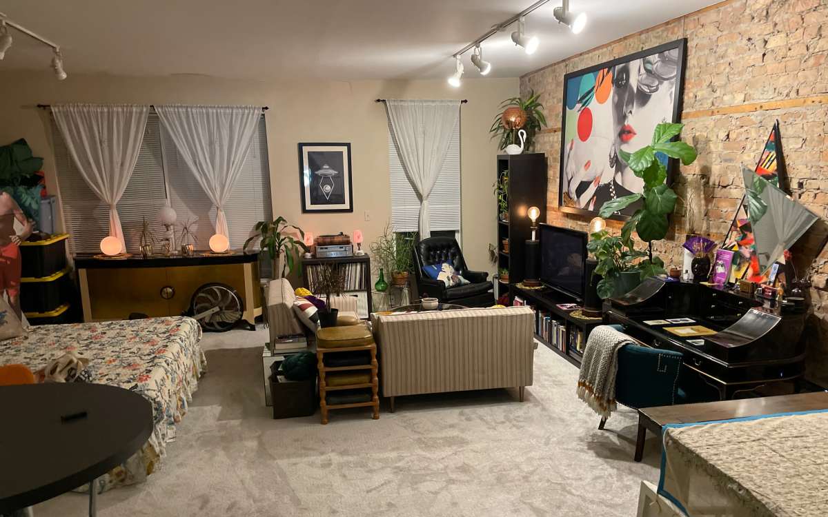 Art Deco Loft, Chciago, IL | Production | Peerspace