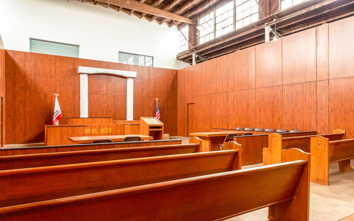 Los Angeles Courtroom For Filming Location Modern Court Standing Set ...