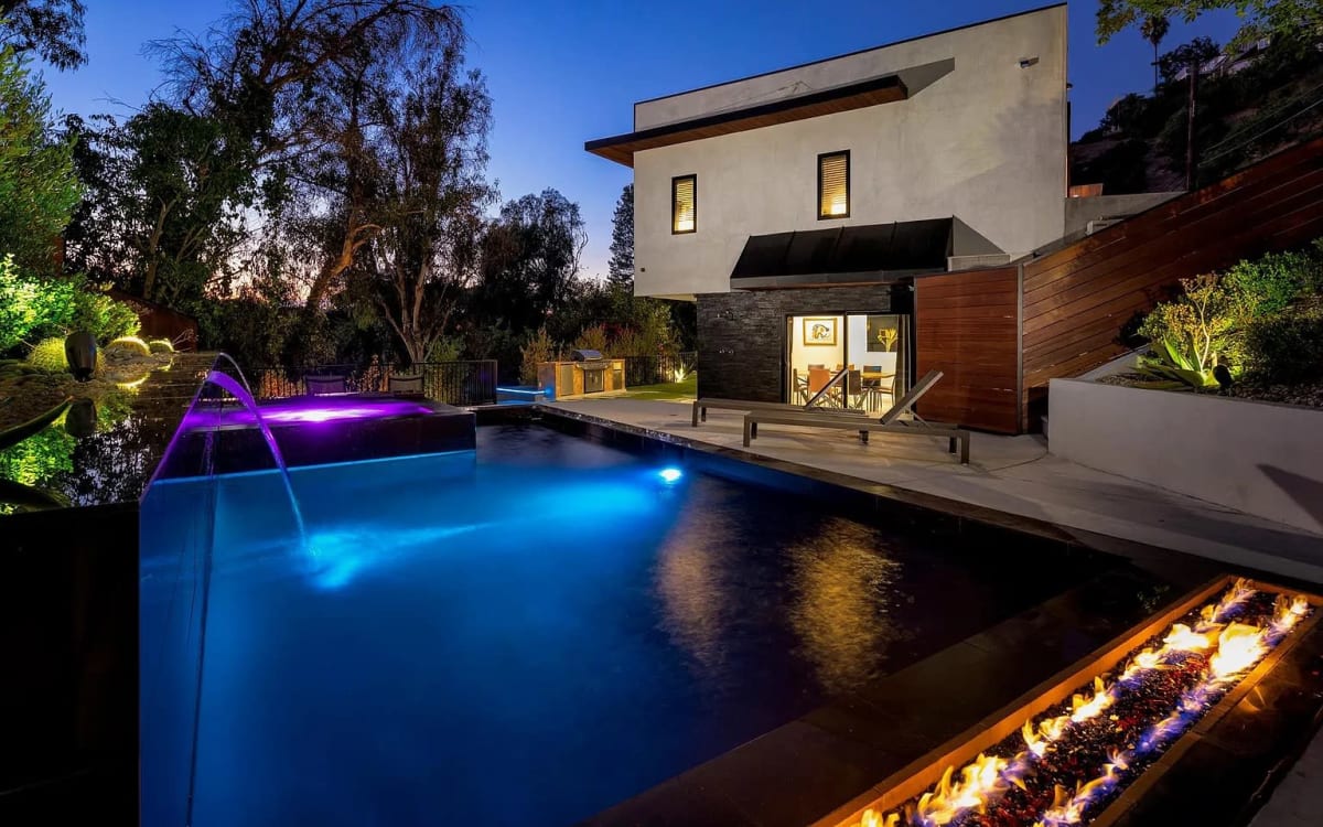 Modern Beverly Hills Villa, Beverly Hills, CA | Event | Peerspace