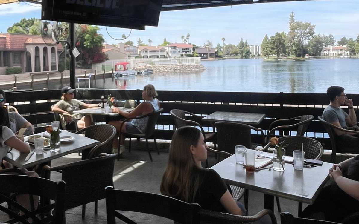 Lakefront patio restaurant, Tempe, AZ | Event | Peerspace