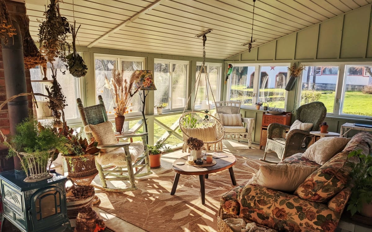 Black Walnut Farm: Historic Home (circa 1747) on 34 acres, SAUGERTIES ...