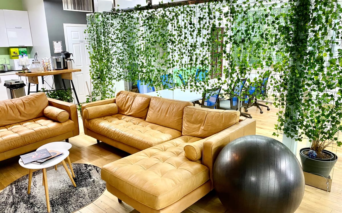 Cozy Downtown Event Space for 10, PHILADELPHIA, PA | Production | Peerspace