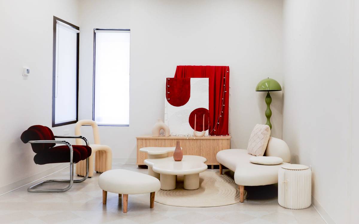 Modern Creative Studio Space, Markham | Production | Peerspace