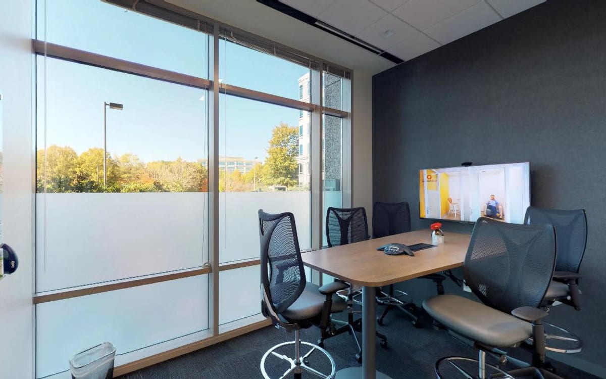 Intimate Modern Meeting Space, Alpharetta, GA | Off-Site | Peerspace